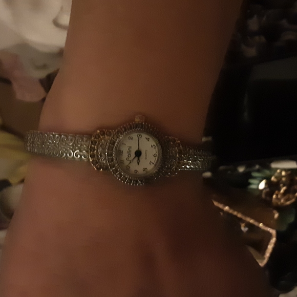 Polini | Accessories | Working Polini Watch Battery Operated Stretch ...